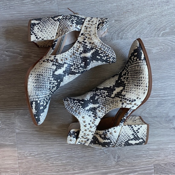 Steve Madden | Shoes | Steve Madden Snake Skin Bootie | Poshmark